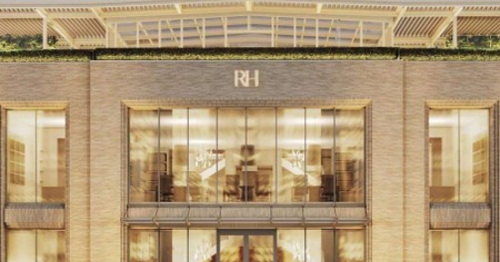 RH Royalmount - Commercial - Projects - EEGT